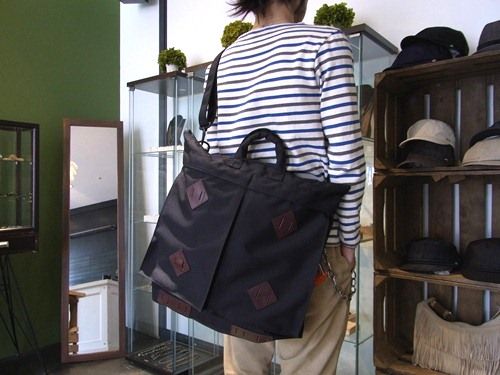 HELMET BAG porter×foot the coacher : CHARCOAL*GREEN BLOG NEWS HELMET BAG porter×foot the coacher : CHARCOAL*GREEN BLOG NEWS