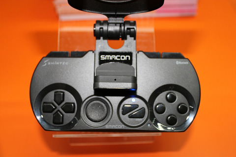 東京ゲームショウ2012：シンテックブースにてBluetoothで接続して使用するスマートフォン用ゲームパッド「SMACON」を展示！大幅割引のキャンペーンも【レポート】 - ライブドアニュース