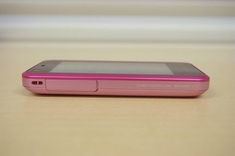 ピンクやグリーンがかわいいコンパクトでサクサクなスマートフォン！Android au「IS05」を写真と動画で紹介【レビュー】 - ライブドアニュース