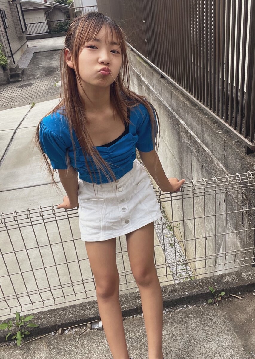 【画像】イタズラ好きそうなJS(11)、発見される : 女子アナお宝画像速報－5chまとめ