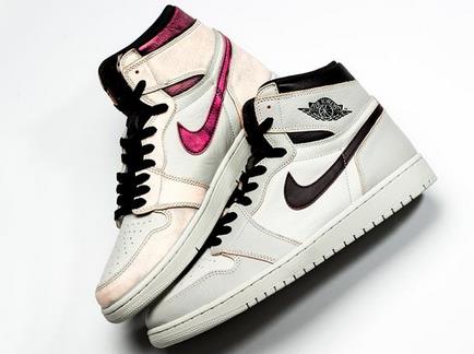 NIKE SB AIR JORDAN 1 RETRO HIGH OG DEFIANT NYC TO PARIS NIKE SB AIR JORDAN 1 RETRO HIGH OG DEFIANT NYC TO PARIS