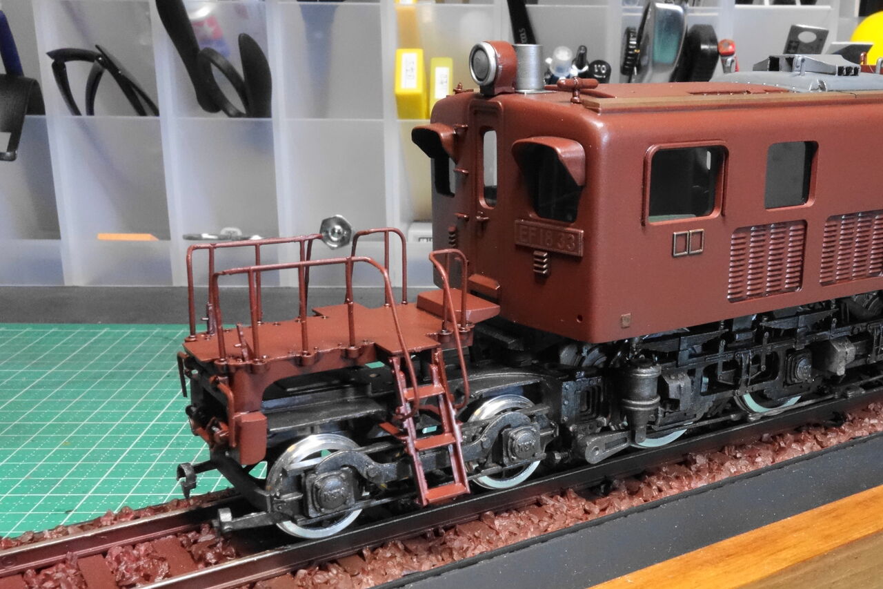 EF18 : 模型部屋でコツコツ