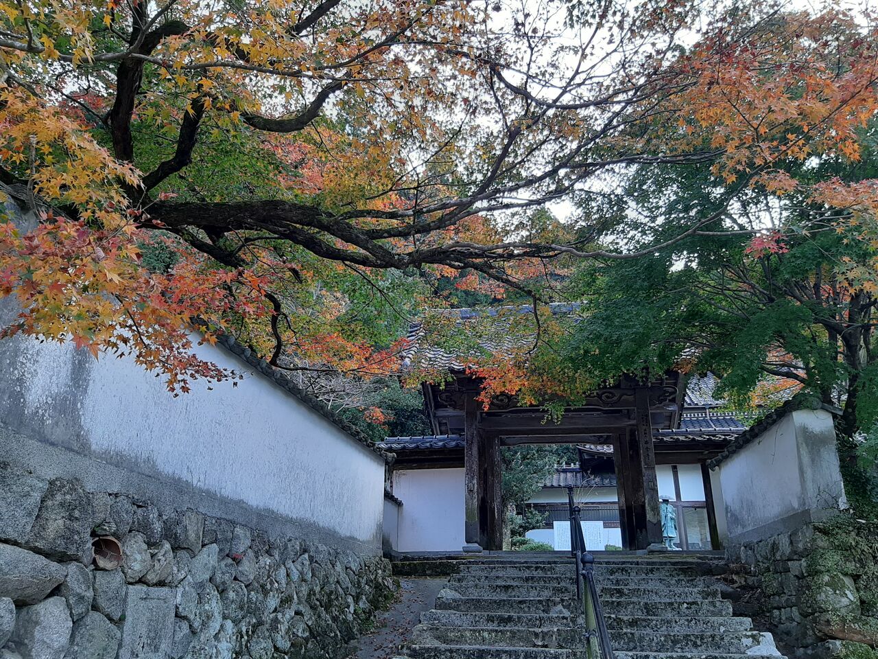The Little Kyoto AKIZUKI Castle ruins & streets (Fukuoka)