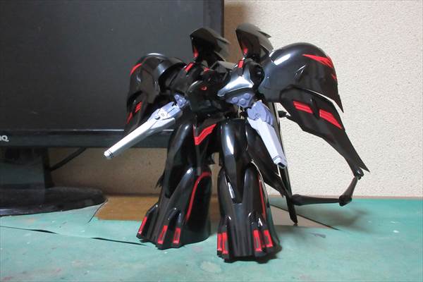 どんどんガンプラとかレビューMk-2 : MODEROID ブラックサレナ完成