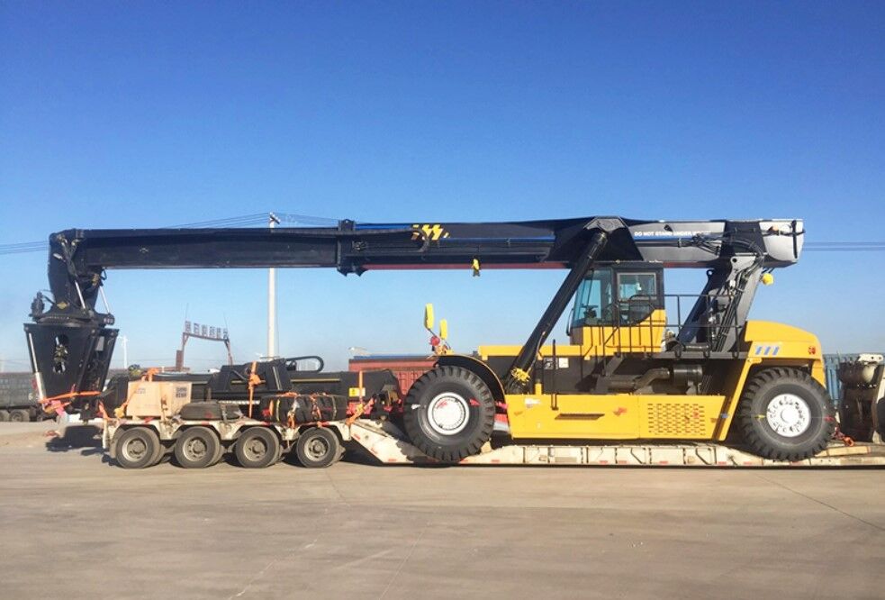 Just How Much Does A Typical 45 Ton Reach Stacker Cost? : aicraneのblog