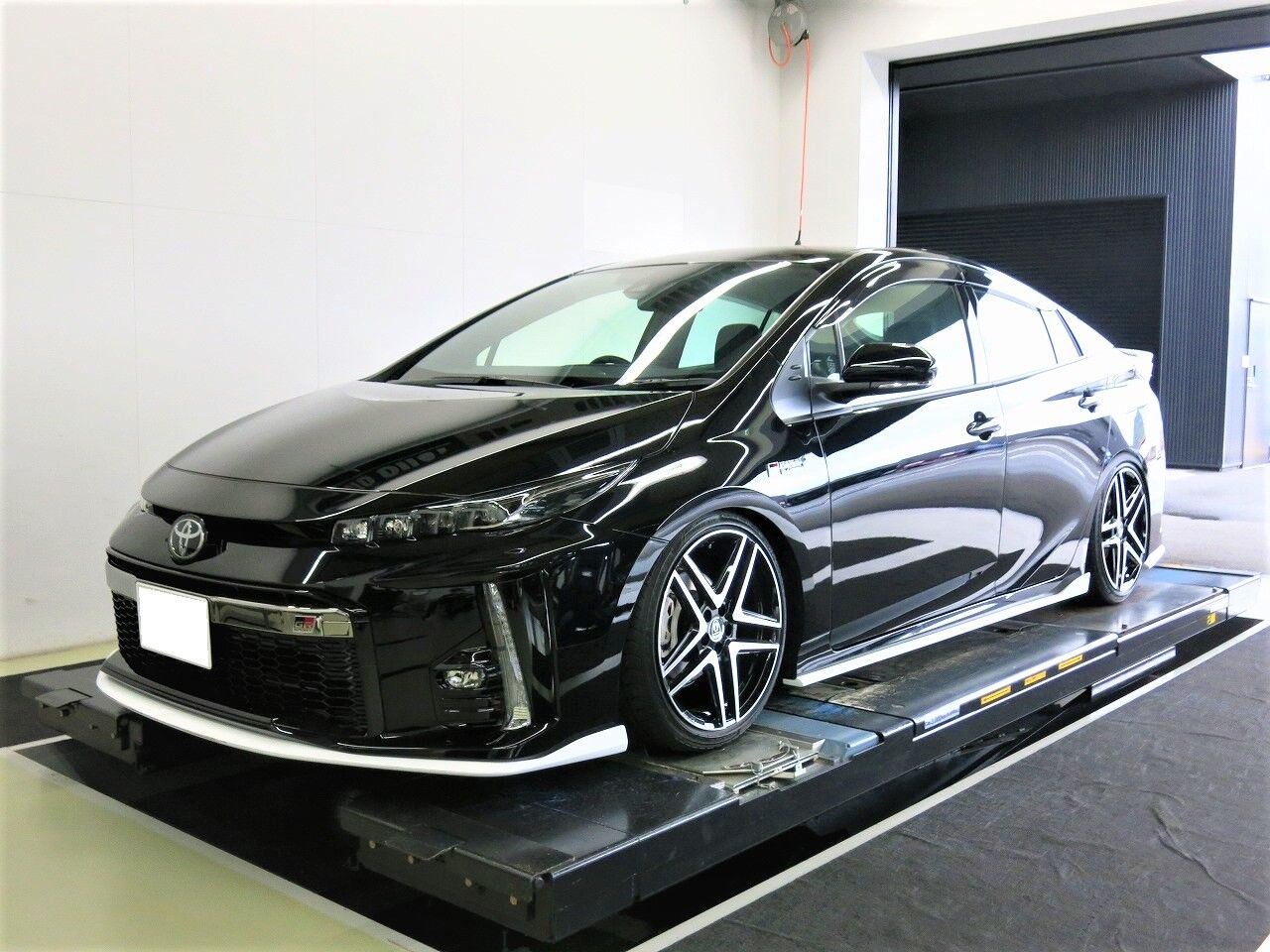 PRIUS PHV GR : AIMGAIN 公式ブログ