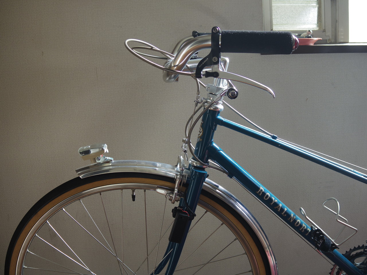 ミキスト プロムナードバー交換 : あじこぼたより