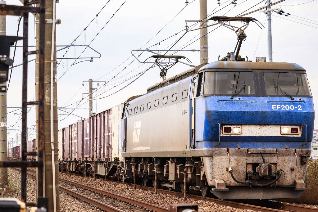 12/7-1 227系SD05編成試運転とEF200 : つっちーの鉄道日誌