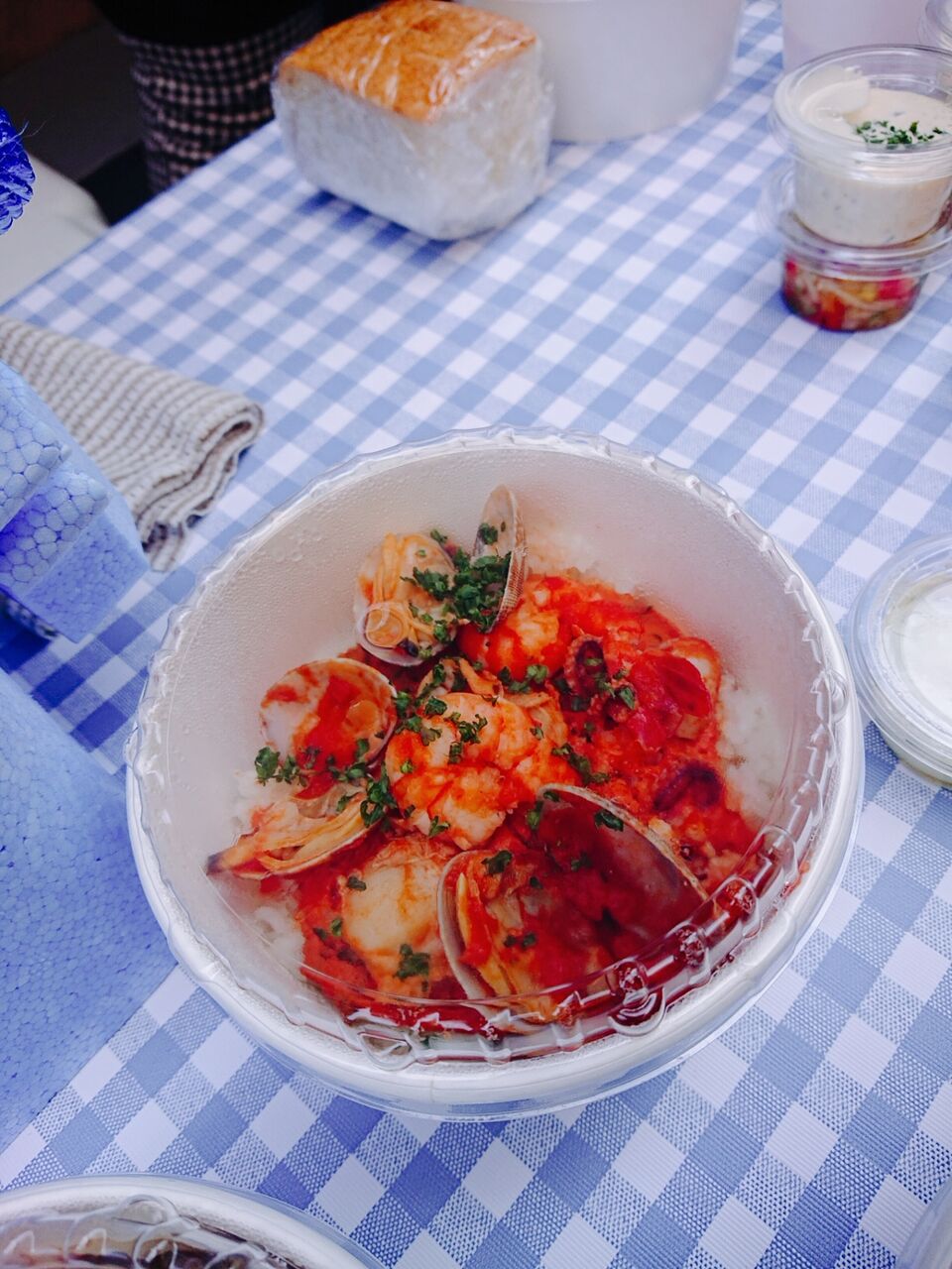 ゆずこと歩こ : 馬車道の隠れ家フレンチでテイクアウトランチdining『EMANON』