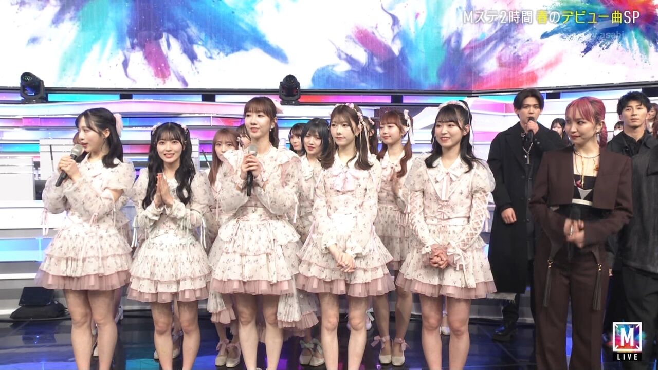 AKB48タイムズ（AKB48まとめ） : 【AKB48】Mステで佐藤綺星ちゃんのカメラ目線wwwこっち見るなwwwwww【ミュージックステーション・あいちゃん】 - livedoor ...