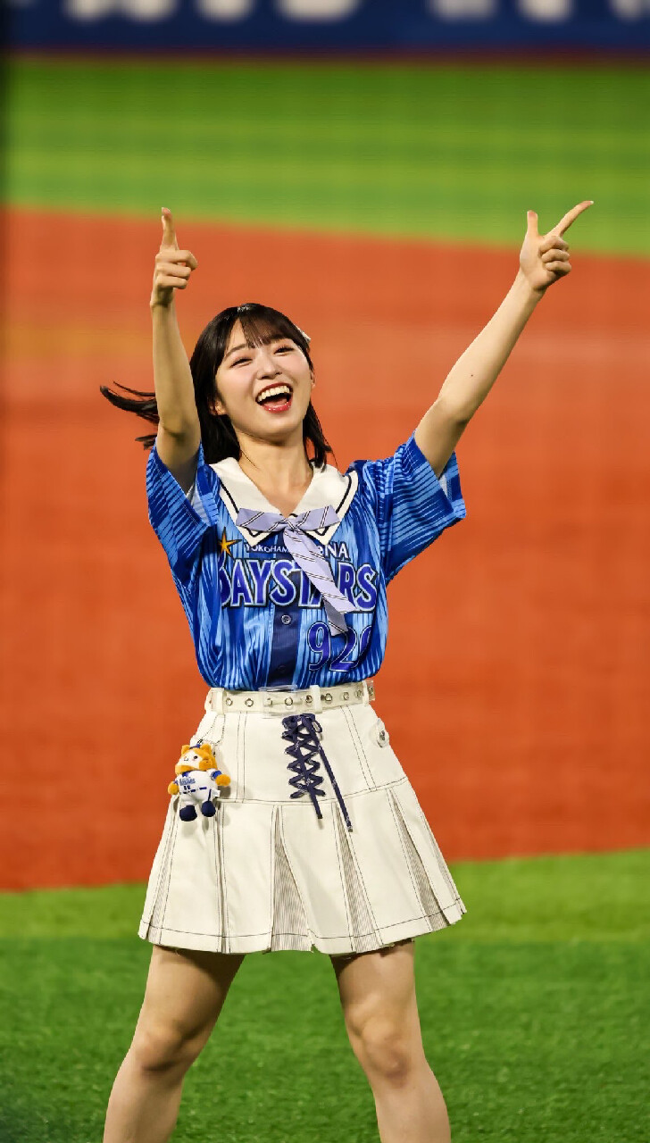 AKB48タイムズ（AKB48まとめ） : 【朗報】AKB48メンバーさん、横浜DeNAベイスターズ様より名前と背番号入りのオリジナルユニフォームをいただく！！！ - livedoor ...