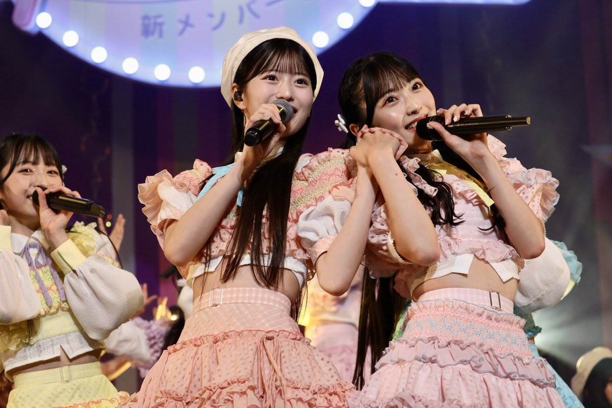 『AKB48 17期生昇格記念LIVE！』宮城公演より17期・18期・19期生の集合写真 : AKBフレンド