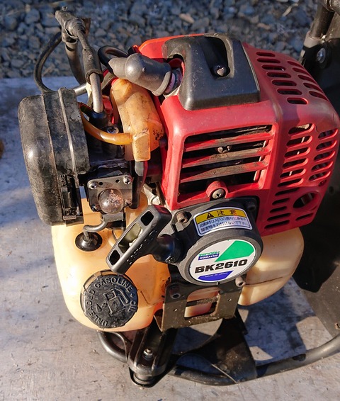 KubotaのK2610の続き。 : レモン色のサニー