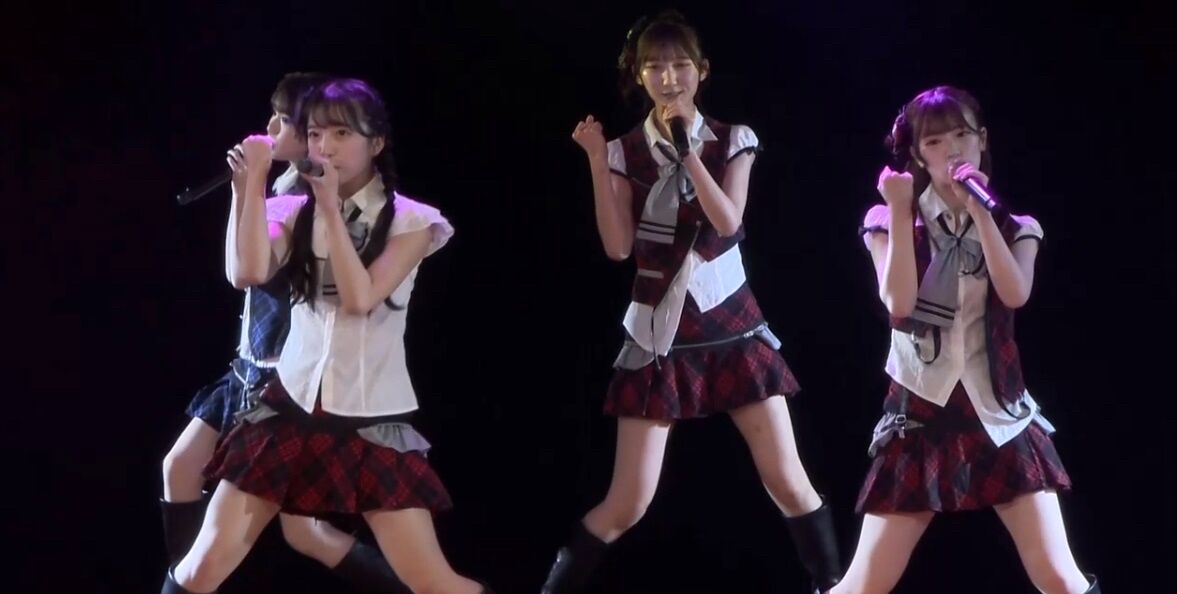 【AKB48】山口結愛さん、RESET公演で早着替えに失敗し薄着になってしまうw【ゆいち】 : アケまと（AKB48まとめlog）