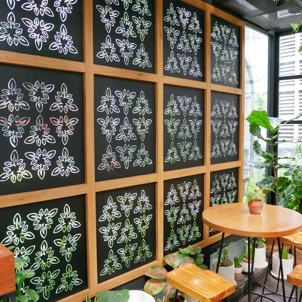 Bukanagara Coffee & Roastery ブカナガラコーヒーアンドロースタリー 緑に囲まれた素敵空間 テンペチップスの美味しさ ...