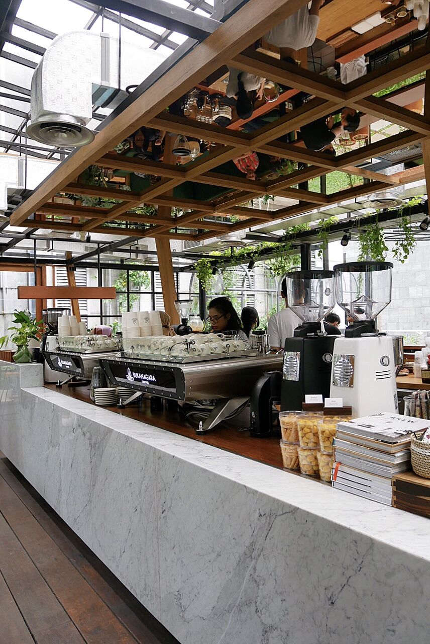 Bukanagara Coffee & Roastery ブカナガラコーヒーアンドロースタリー 緑に囲まれた素敵空間 テンペチップスの美味しさ ...
