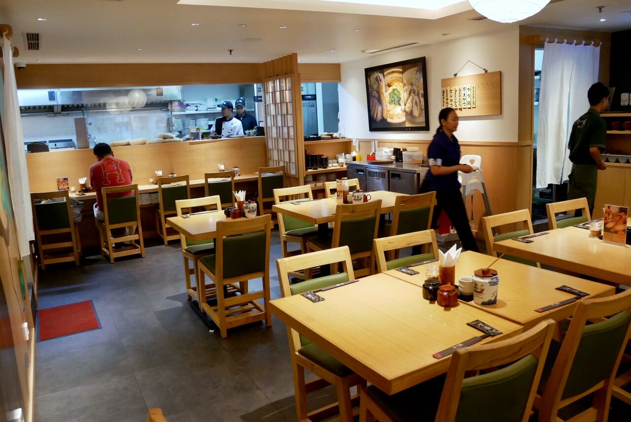 かつ徳 Katsutoku Plaza Indonesia スナヤンで大人気のトンカツ屋さん☆プラザインドネシアに2店舗目がオープンしていた♪ ...