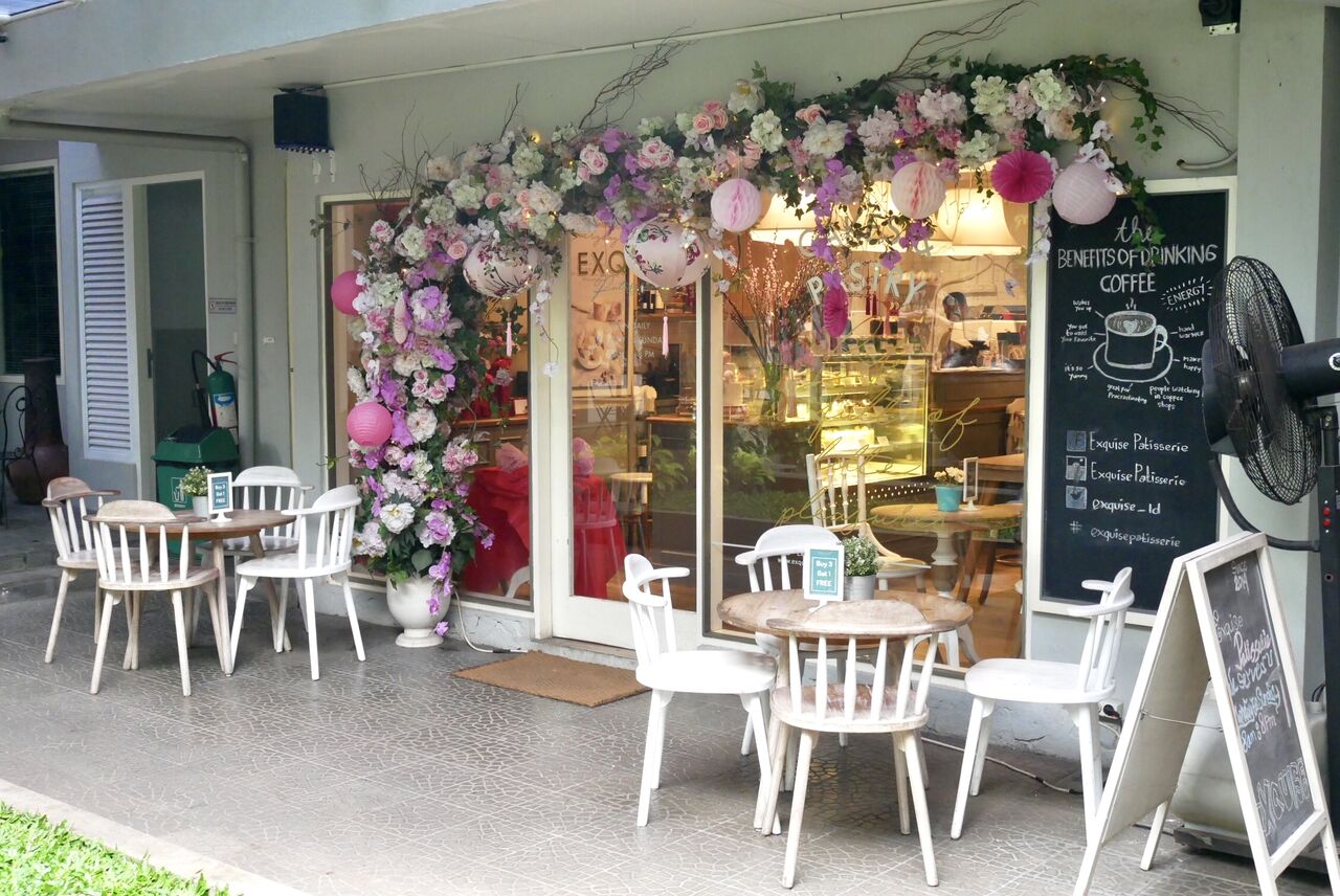 ジャカルタ通信 : Exquise Patisserie エクスキーズ・パティスリー メンテンの美味しいケーキ屋さん☆