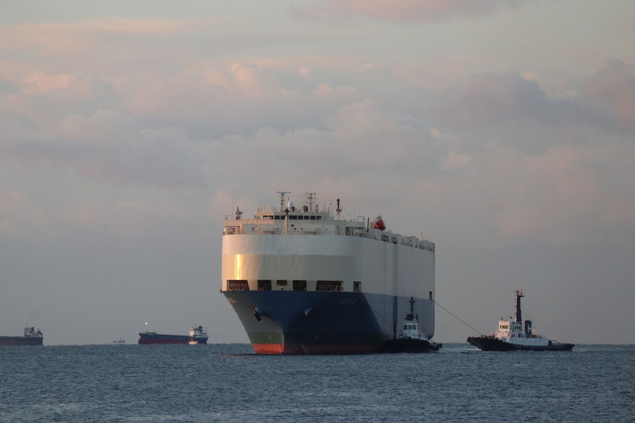 商船三井 自動車運搬船 : あまがみ