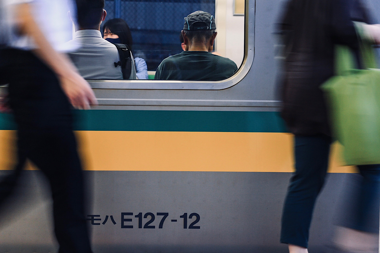 JR東日本E127系鎌倉車両センター中原支所@V1編成（家路へ） : FreeBee vol.2