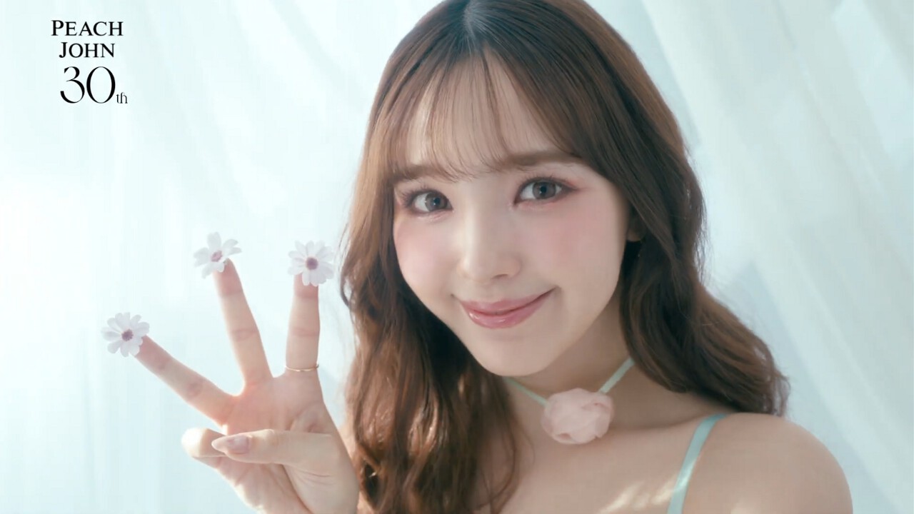 【下着動画】藤田ニコルのピーチジョン新CM、エッチすぎるwwwwwwwwwランジェリー姿でくっきり谷間をご披露！！ : もきゅ速(*´ω`*)人(´･ェ･`)