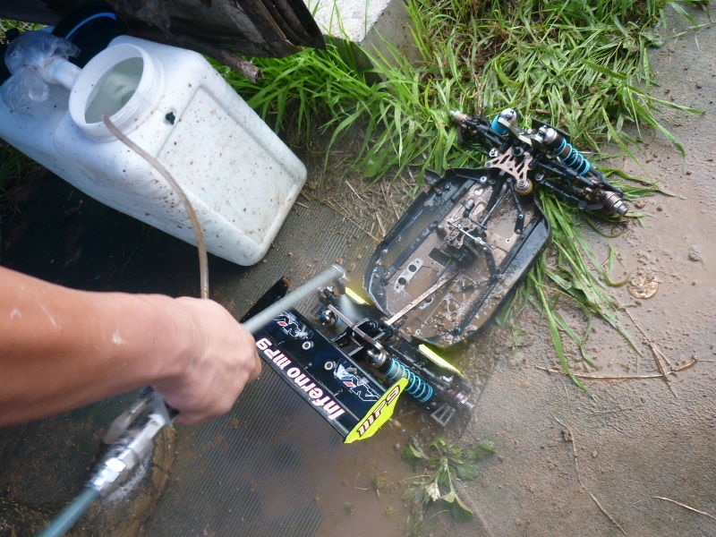 満員だった日曜 : AQUA RC BuggyCourse blog