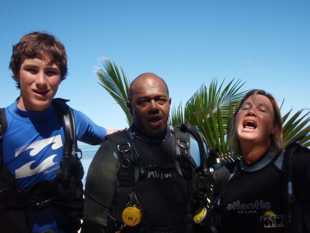 28/06/10 Discover Scuba Diving!! : 🐠AQUA TREK MANA 公式ブログ🐠