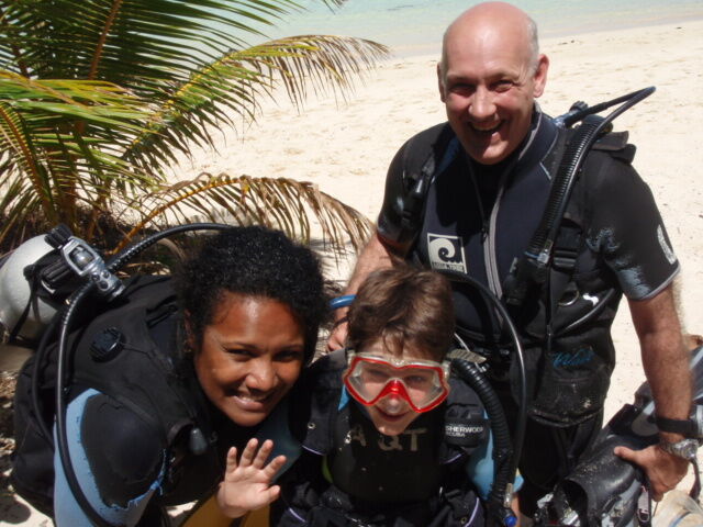 28/09/09 Discover Scuba Diving!! : 🐠AQUA TREK MANA 公式ブログ🐠