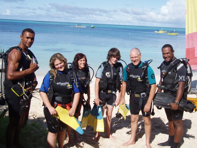 20/04/08 Discover Scuba Diving!! : 🐠AQUA TREK MANA 公式ブログ🐠