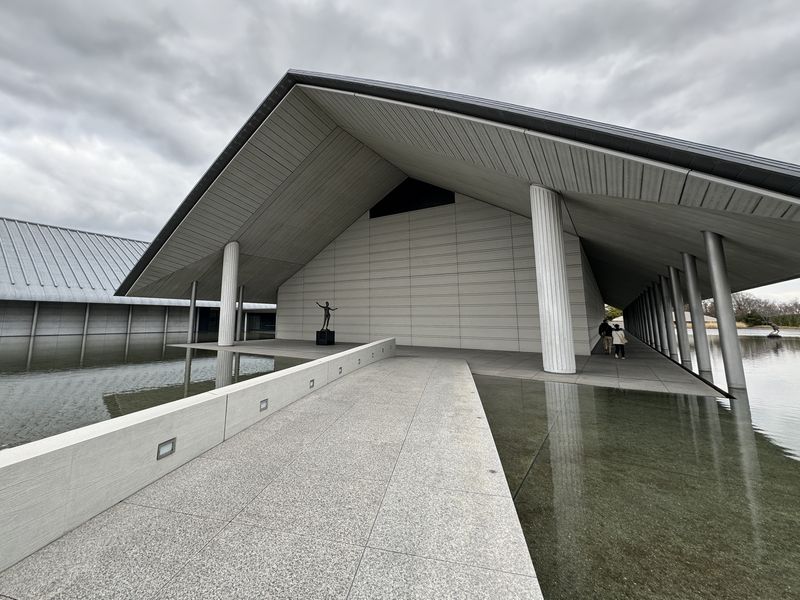 滋賀県守山市にある佐川急便の「佐川美術館」エッシャー展を見た後「ミュージアムカフェSAM」でホッとひと休み : あさぴーのおいしい独り言