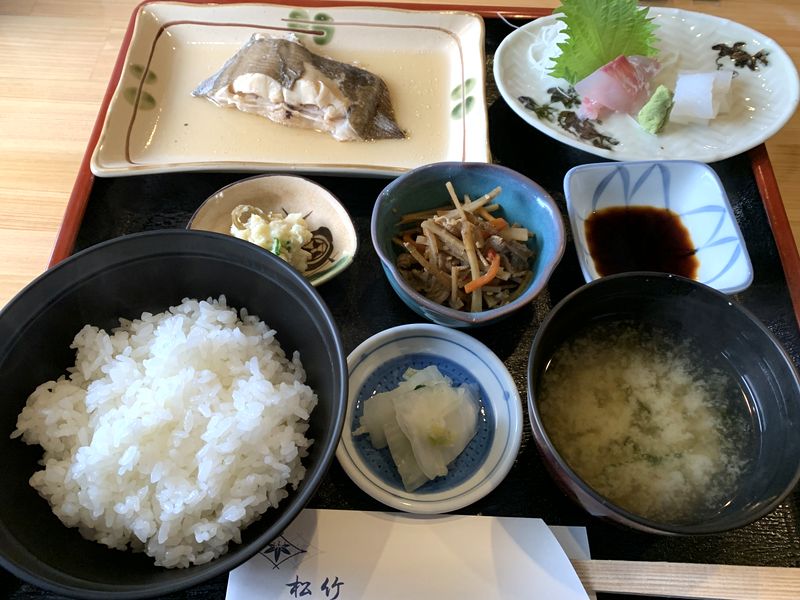 小松市寺町のウナギの名店「松竹」日替りランチはウナギ付ではありませんがコスパよく美味しい あさぴーのおいしい独り言 5149
