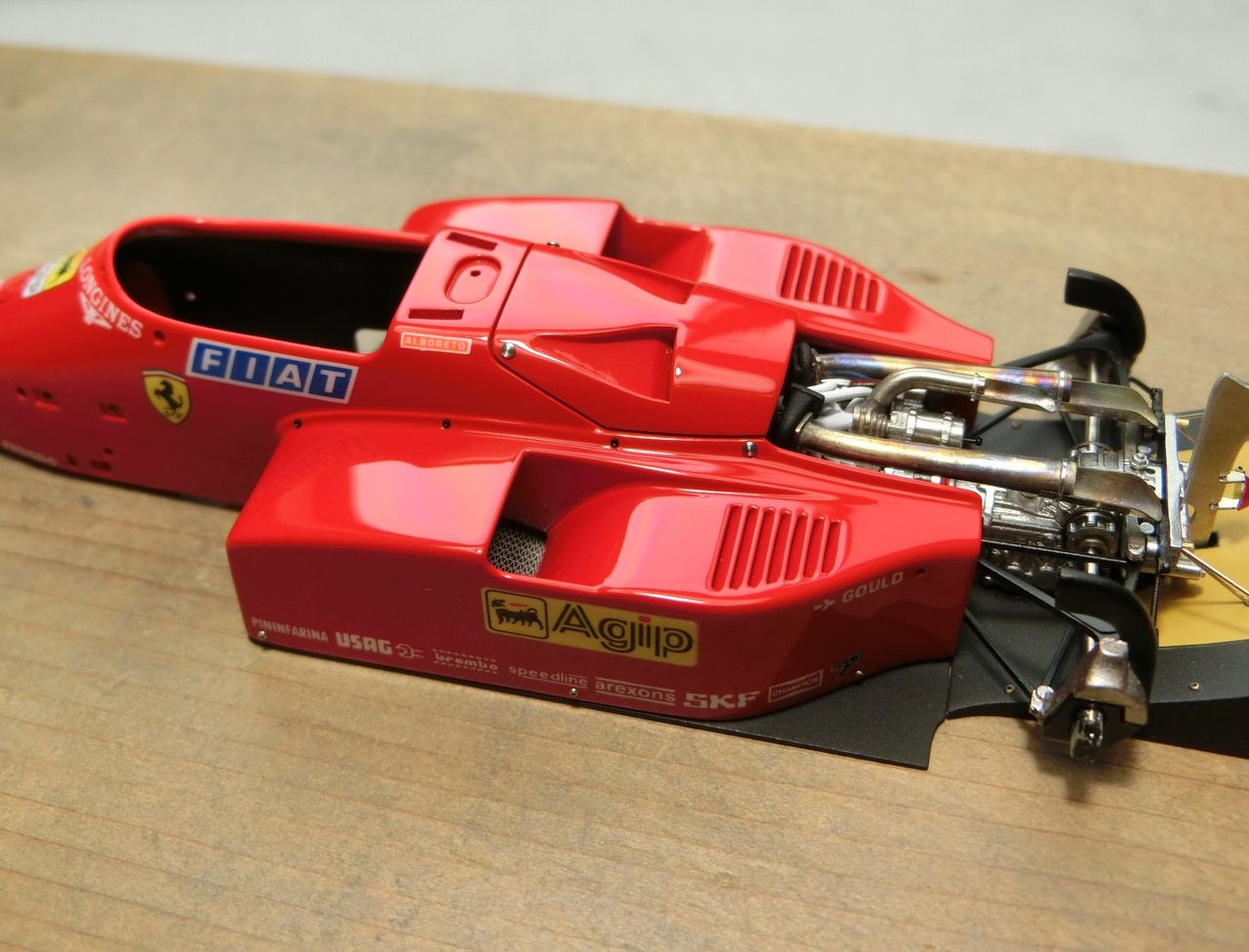 Ferrari 126C4-M2 : 車模型工房 アトリエ243