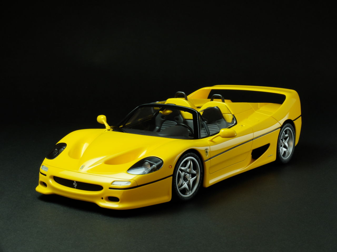 1/24 Ferrari F50 : 車模型工房 アトリエ243