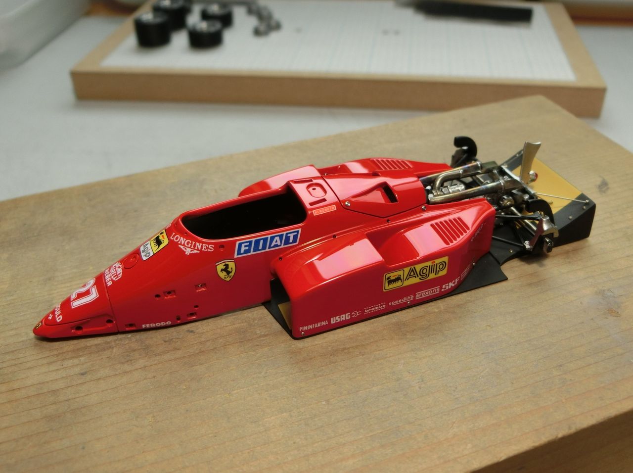 Ferrari 126C4-M2 : 車模型工房 アトリエ243