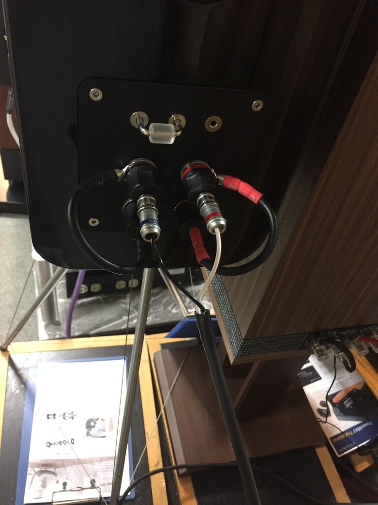 スピーカーケーブル デモ機試聴 ACOUSTIC REVIVE SPC-Triple C スピーカーケーブル デモ機試聴 ACOUSTIC REVIVE SPC-Triple C