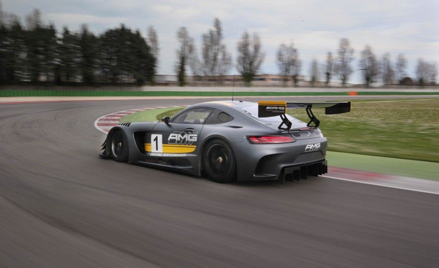 海外自動車試乗レポート : メルセデスAMG GT3 試乗レポート