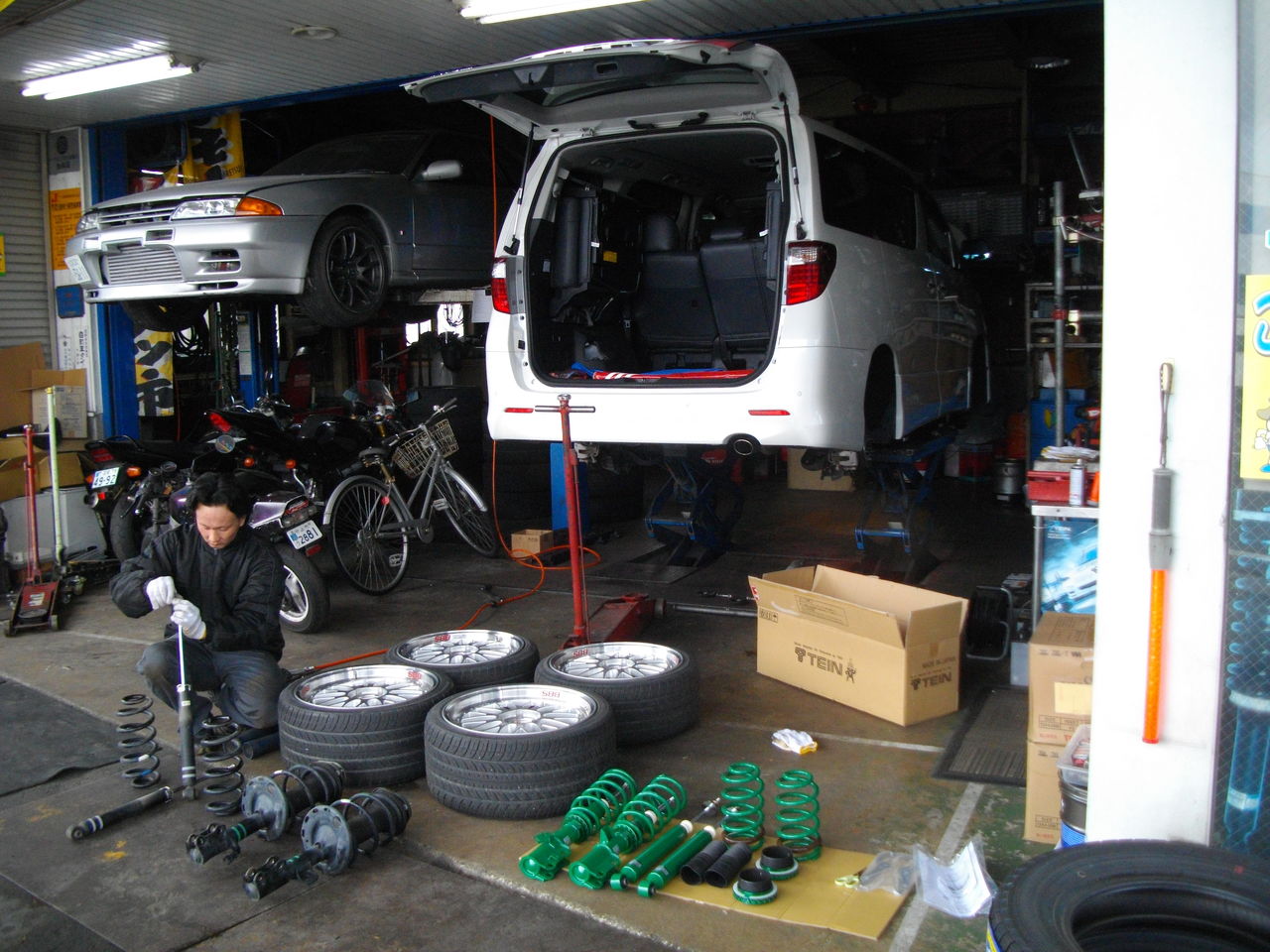 アルファード（ANH20W）車高調取付 : オートライフハノ オフィシャルブログ