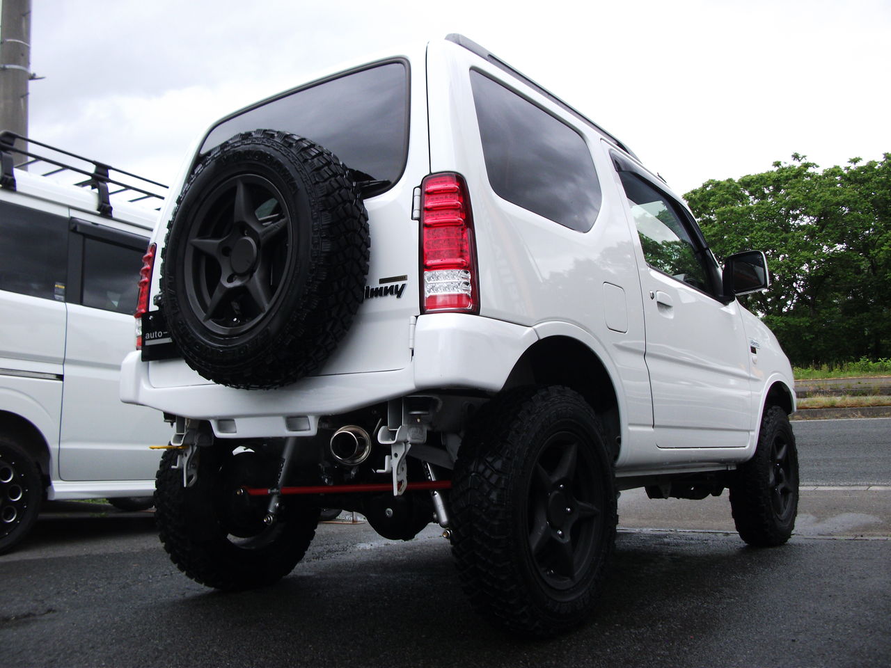 JB23ジムニー最終10型モデル APIOコンプリートカーTS7入庫！ - auto-villageの最新ニュース・イベント情報