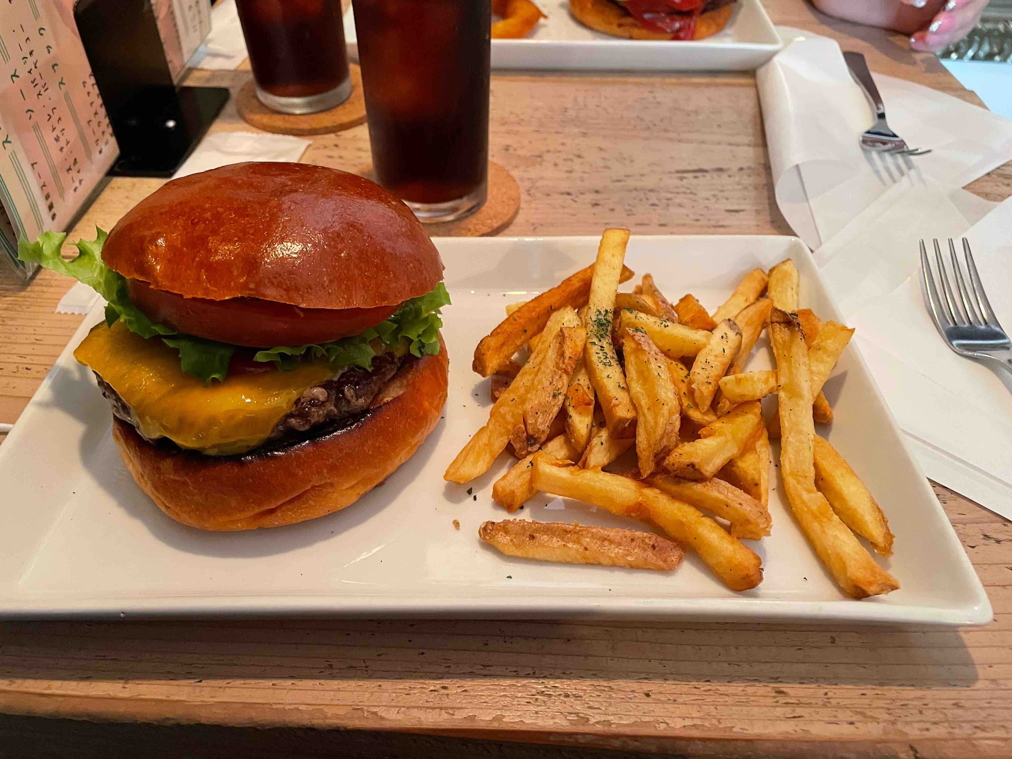 【おでかけ】王道～変わり種まで種類豊富でおいしい！／craft Burger co.北堀江店 : のんべえ主婦の日常