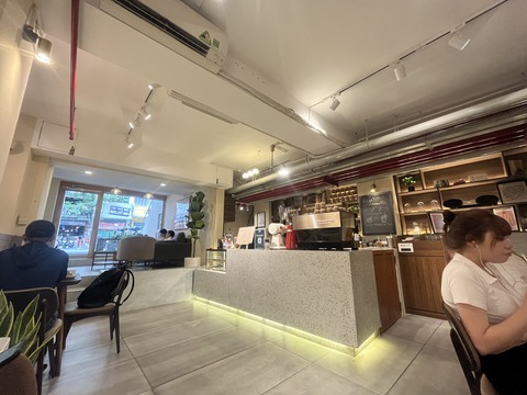 ホーチミン Wego cafe : 世界一周アヤレミ旅 Powered by ライブドアブログ