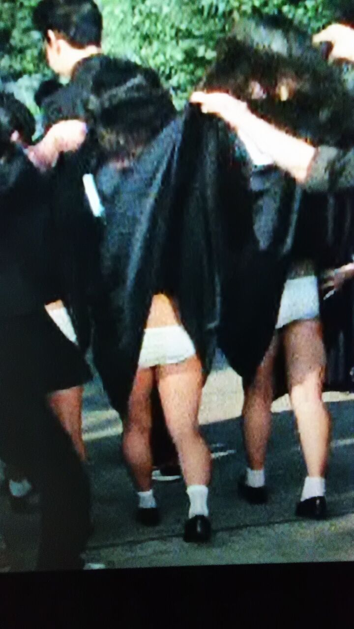 Private School Mooning