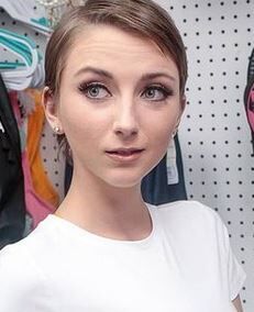 Macy Meadows Wiki, Biography, Net Worth, Age, Boyfriend and Nationality ...