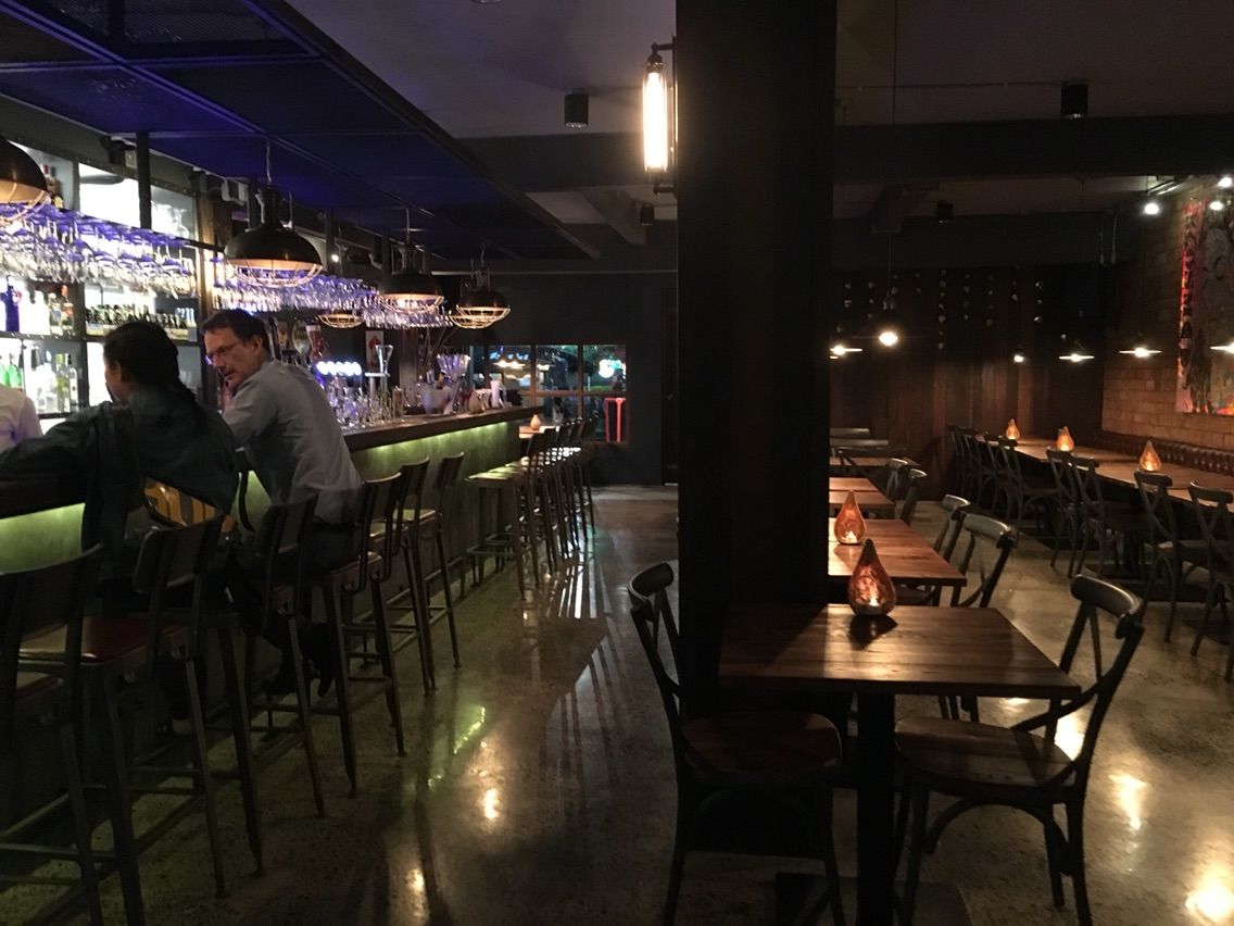 プラカノンのお洒落バー Kosmo bar& bistro : バンコクで暮らそう