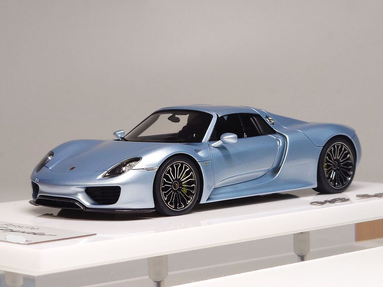ダメもとで......EIDOLON COLLECTION 1/43 Porsche 918 Spyder 2011 Liquid ...
