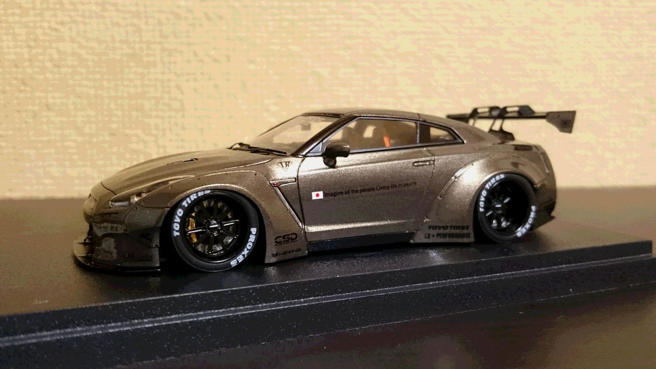 25台のアイドロンLB R35 GT-R : ミニカー道中記 25台のアイドロンLB R35 GT-R : ミニカー道中記
