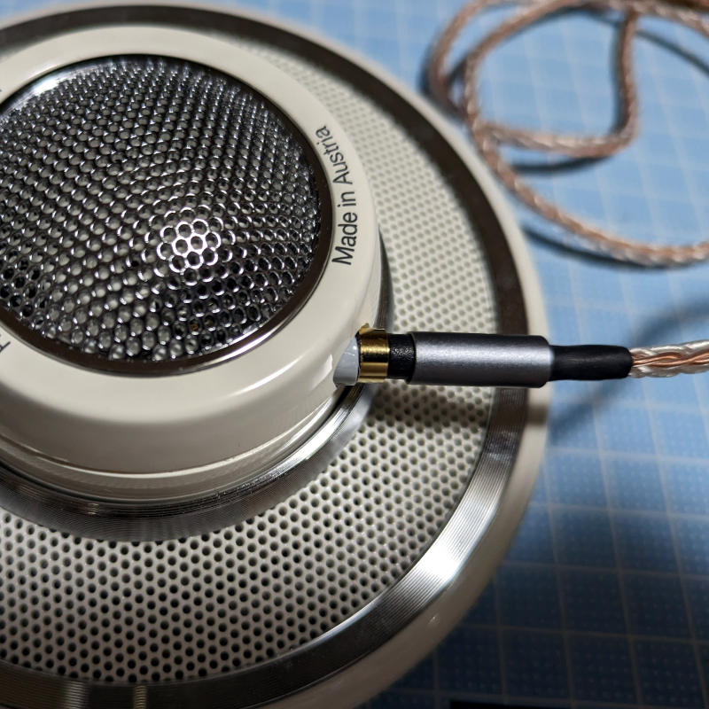 AKG K701のリケーブル・バランス化改造 : 空豆パパのボチボチ日記 AKG K701のリケーブル・バランス化改造 : 空豆パパのボチボチ日記