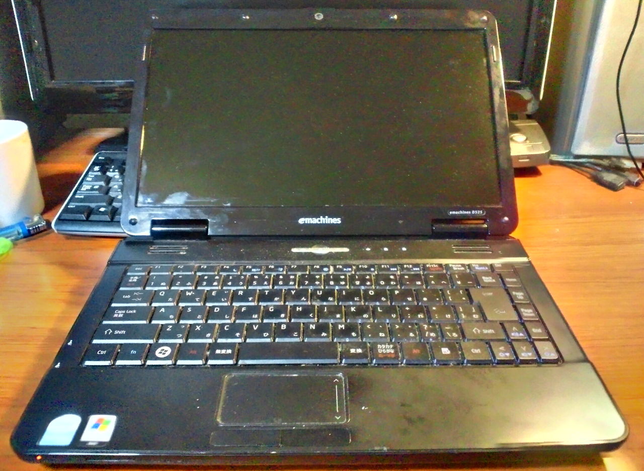 bero:emachines D525 改造記録