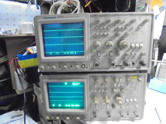 (写真を追加)Tektronix_2245(オシロスコープ）整備と調整（写真を追加） : 世界一高額なオーディオ機器チューンUP！店のブログ