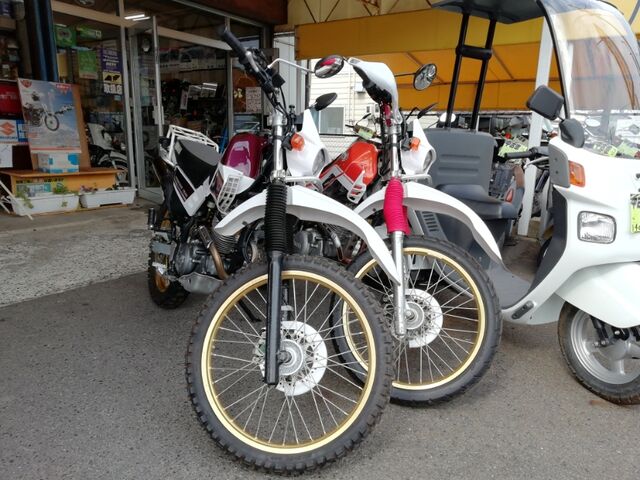 バイク屋の日記:きれいなヤマハ*セロー225が2台入荷しております‼️