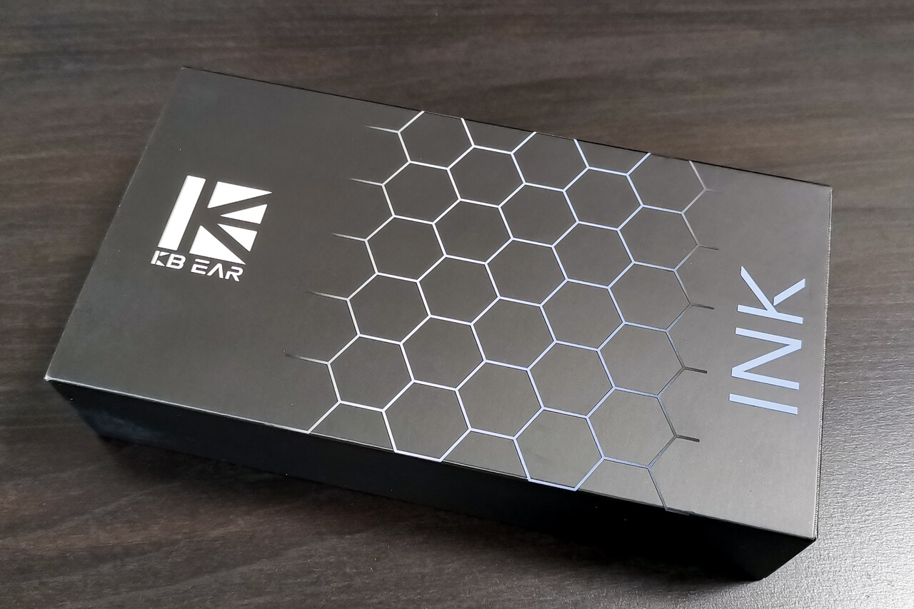 bisonicr keep walking. : 「KBEAR INK MK2」 DLC振動板ドライバーと豪華さを増したフェイスデザインに充実 ...